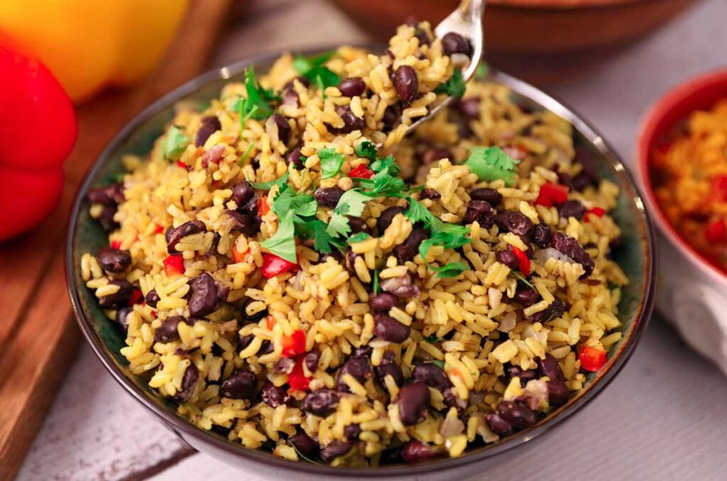 A Complete Guide to Traditional Costa Rican Food: From Gallo Pinto to ...